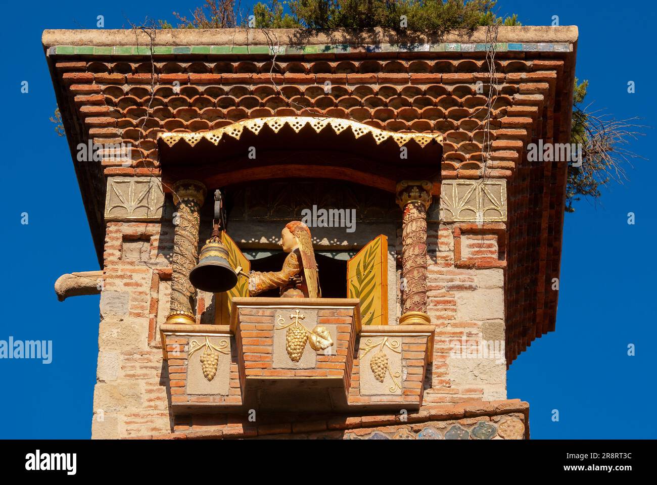 Falling tower hi-res stock photography and images - Alamy