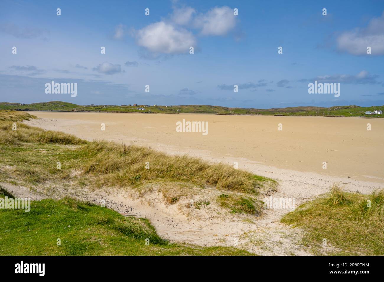 The sands of Uig Bay, Isle Of Lewis Stock Photo - Alamy
