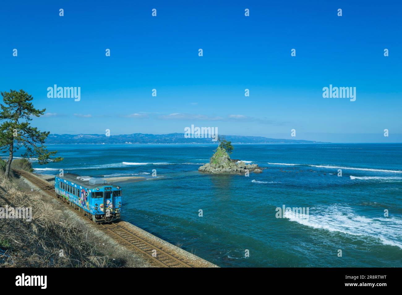 JR Himi Line, Toyama Bay, and Meiwa Stock Photo - Alamy