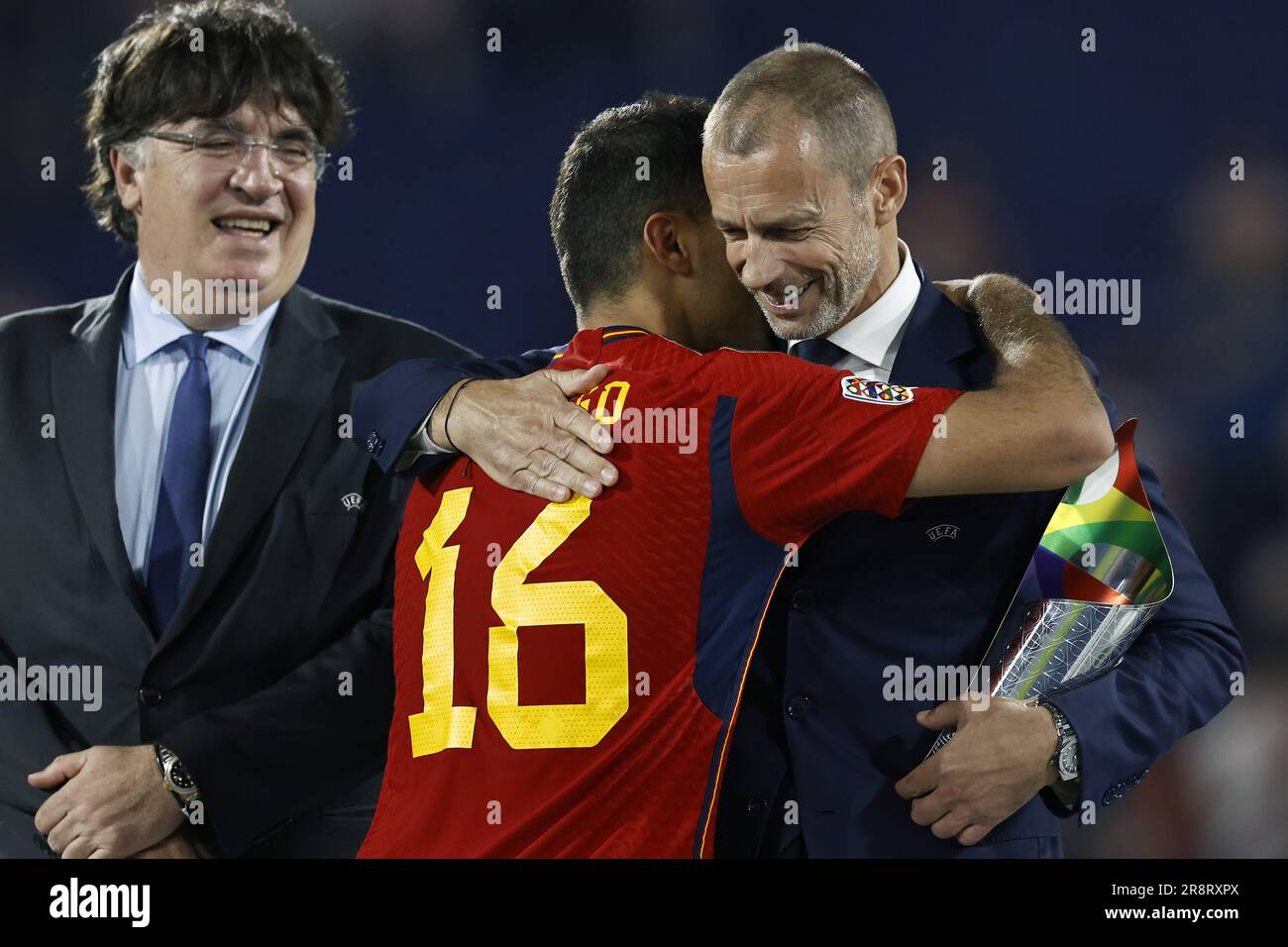 ROTTERDAM - (LR) UEFA General secretary Theodore Theodoridis, Rodrigo ...