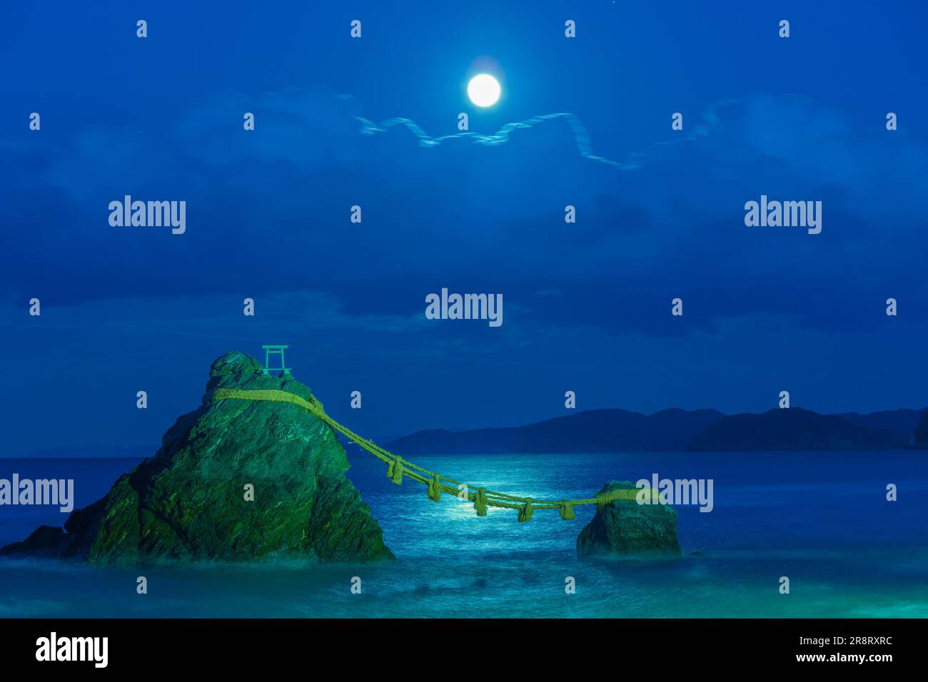 Full moon at Matuma-iwa Stock Photo - Alamy