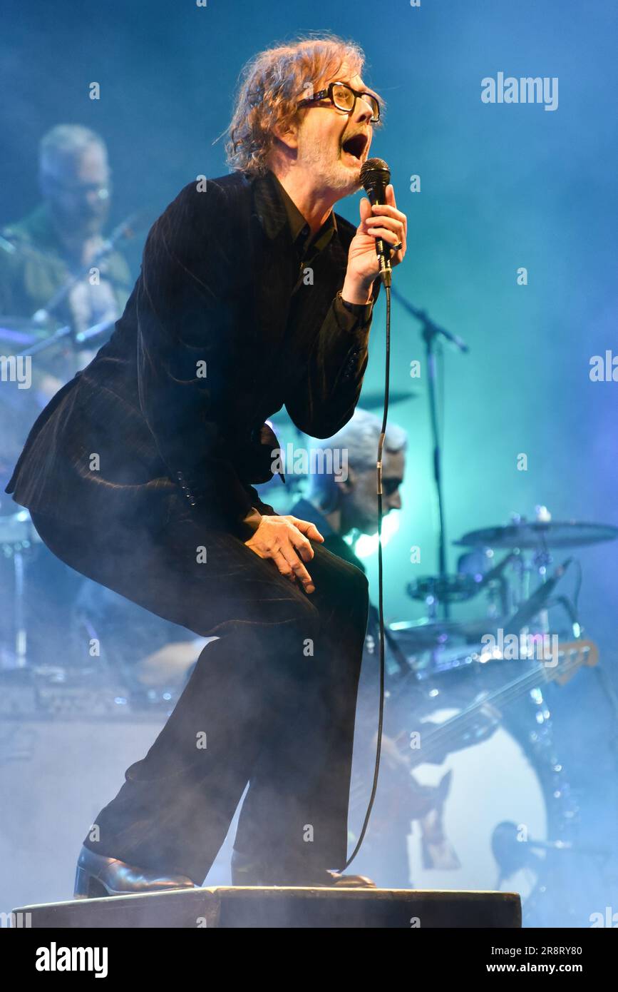 Different class by pulp hi-res stock photography and images - Alamy