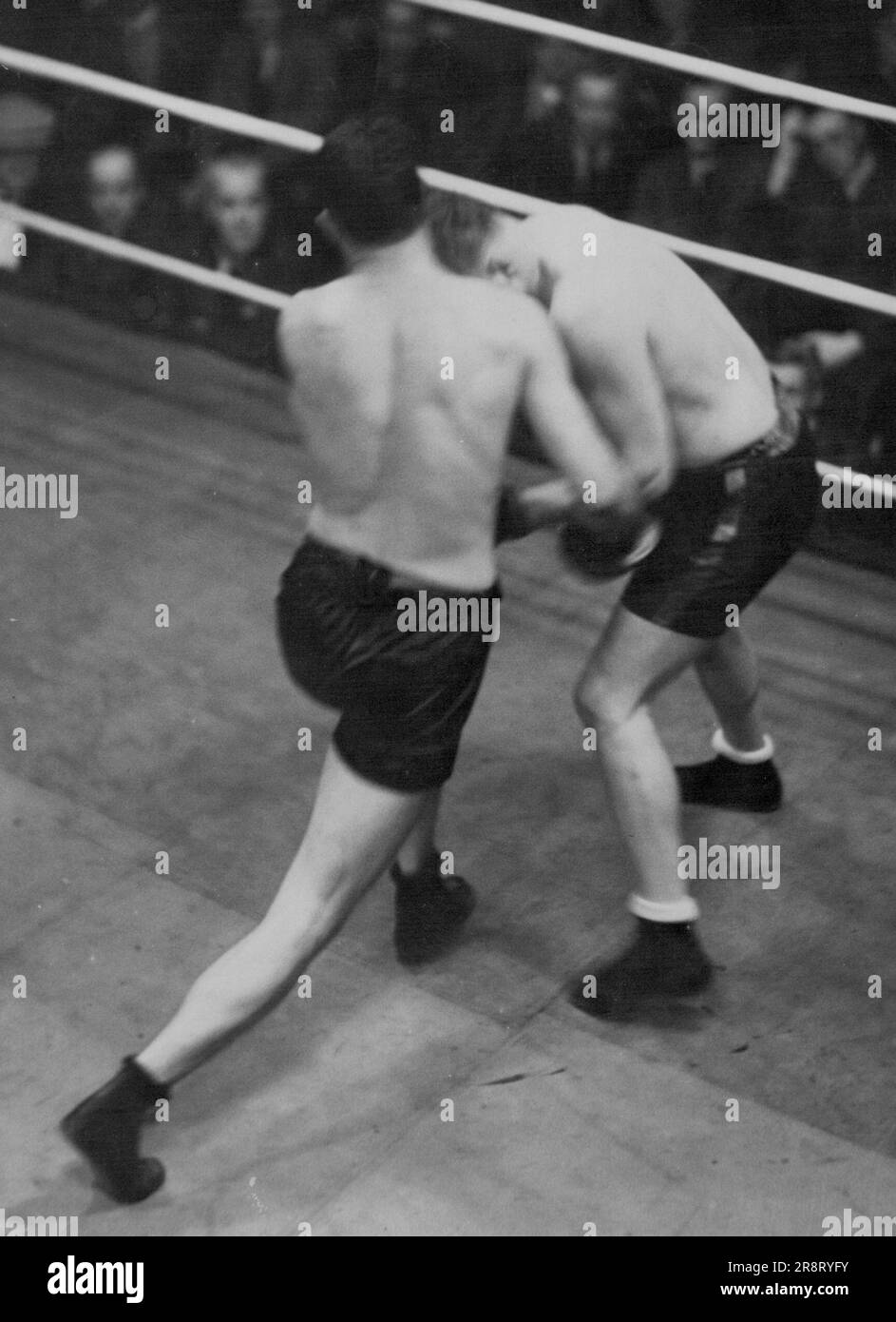 Sydney stadium Young Stribling v Frankie Wine. August 02, 1932 Stock ...