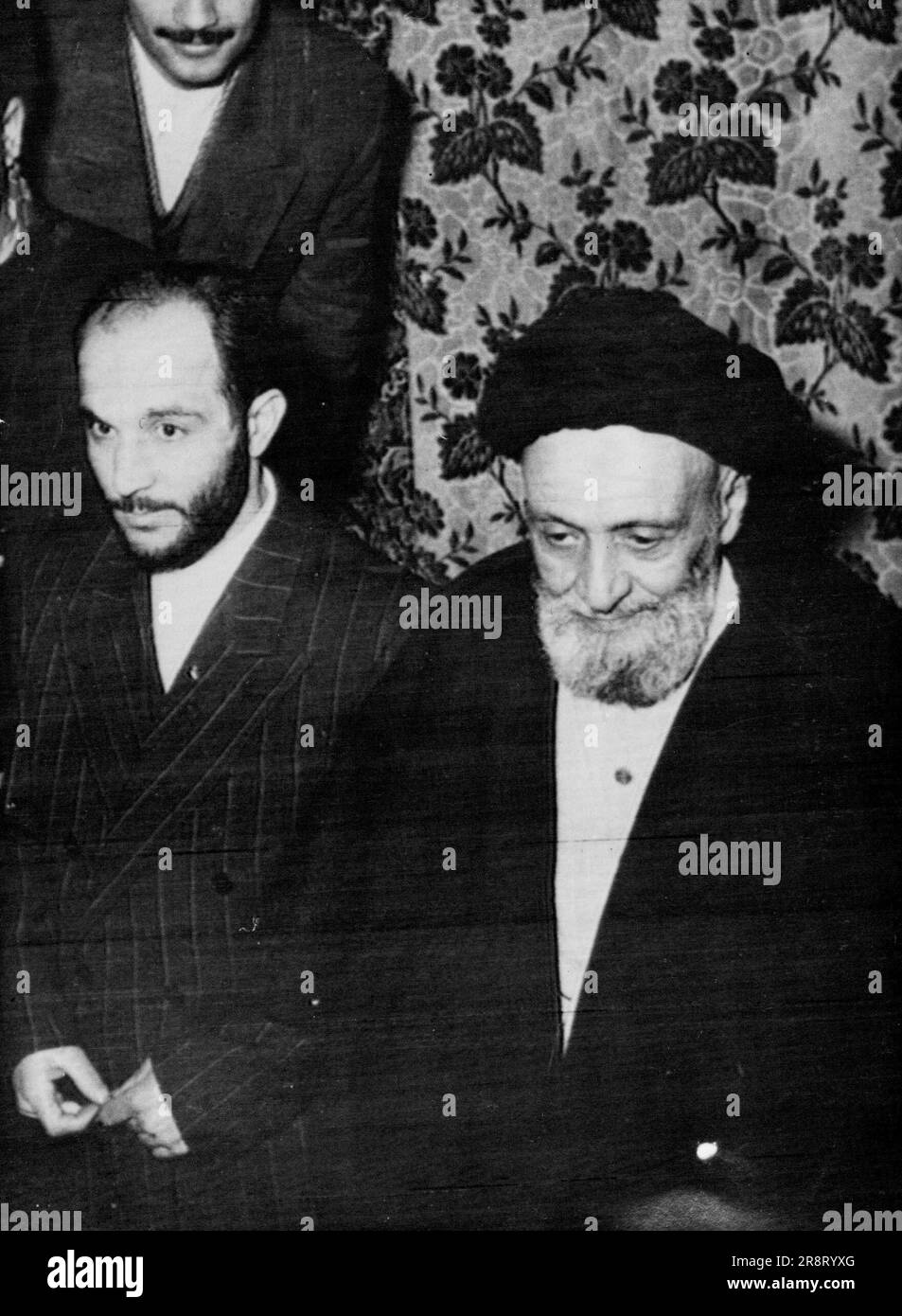 Ayatollah kashani hi-res stock photography and images - Alamy