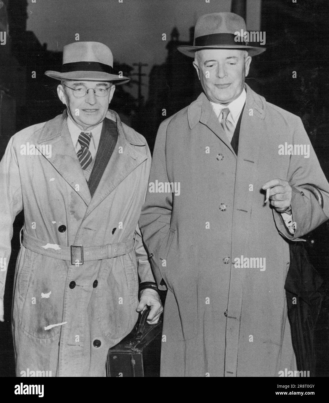 Mr w c thompson hi-res stock photography and images - Alamy