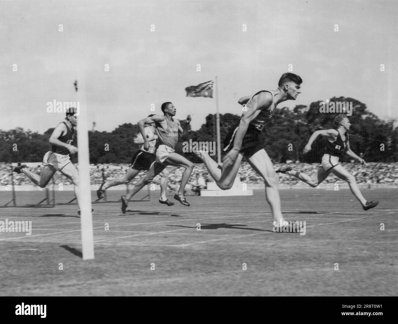 20 february 1950 Black and White Stock Photos & Images - Alamy