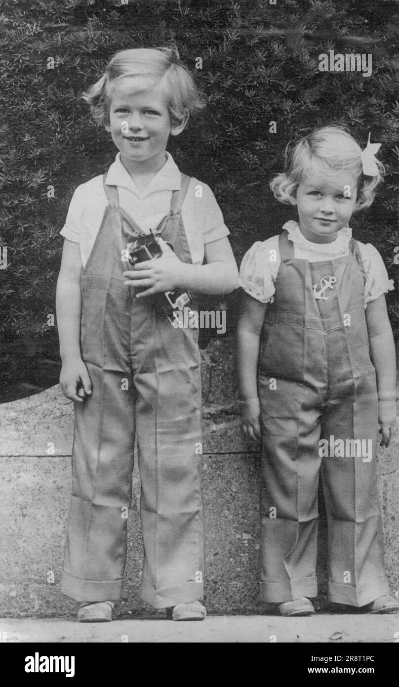 New Photograph of H.R.H. Prince Edward and H.R.H. Princess Alexandra ...