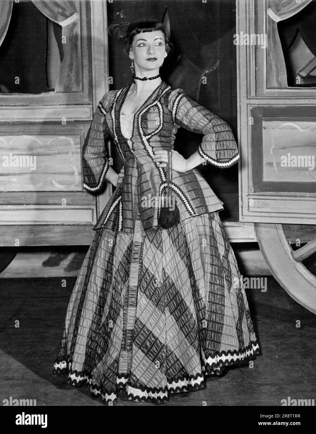 Provocative girl, Shirley Murphy, of Maroubra, Sydney, wears a gaudy ...