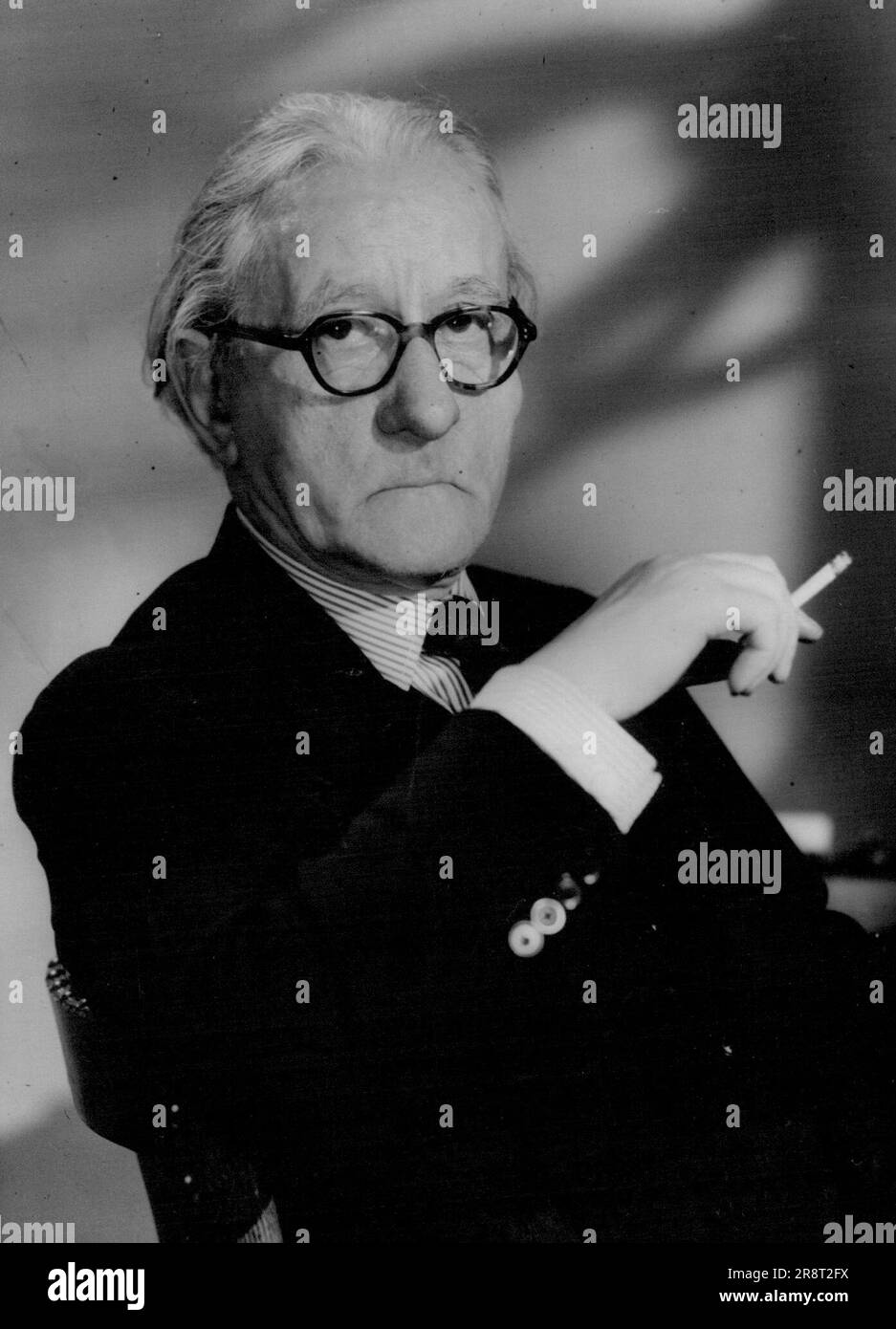 1952 camera Black and White Stock Photos & Images - Alamy