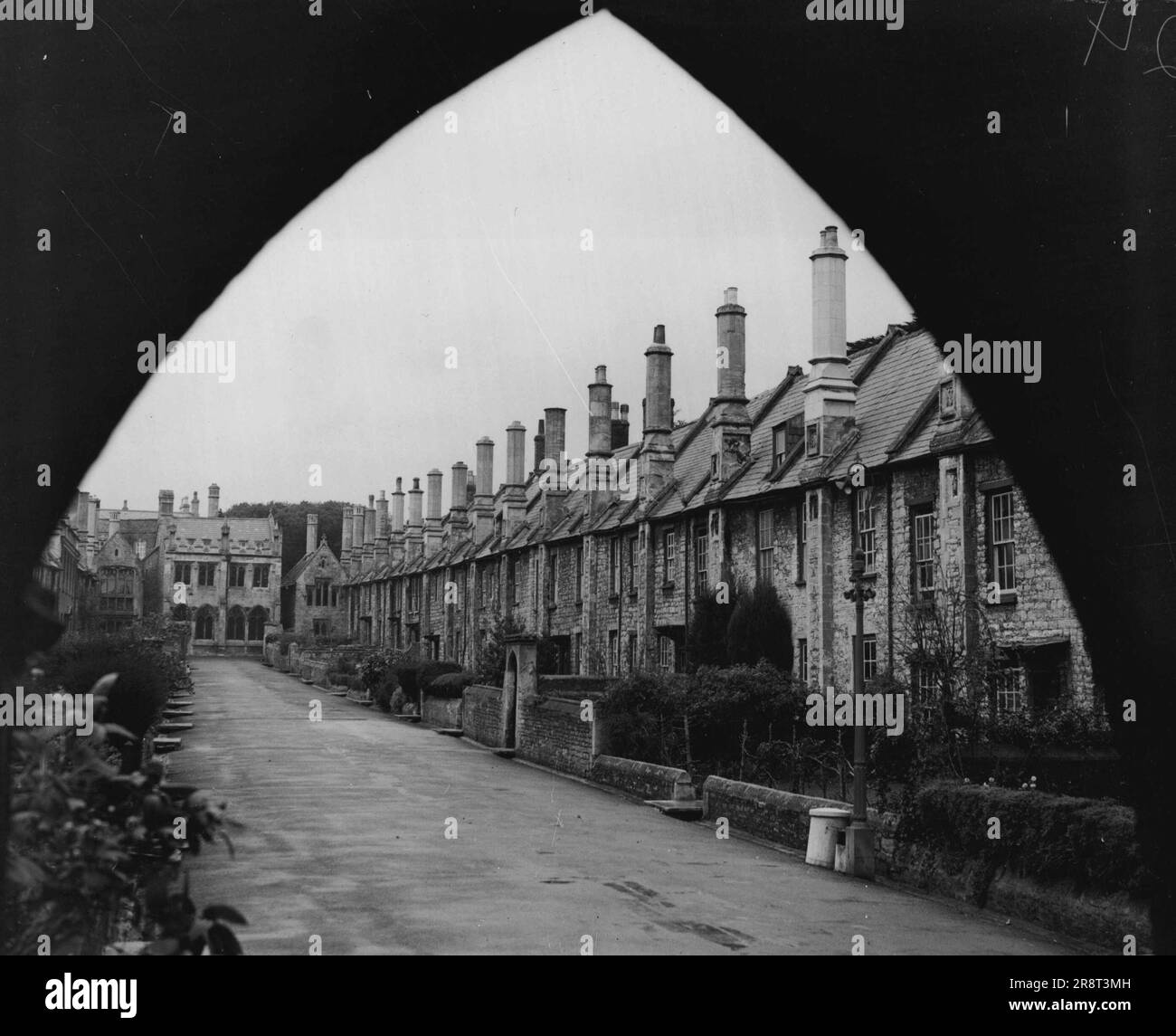 'Most Beautiful Thing On Earth' -- In these quaint 14th Century ...