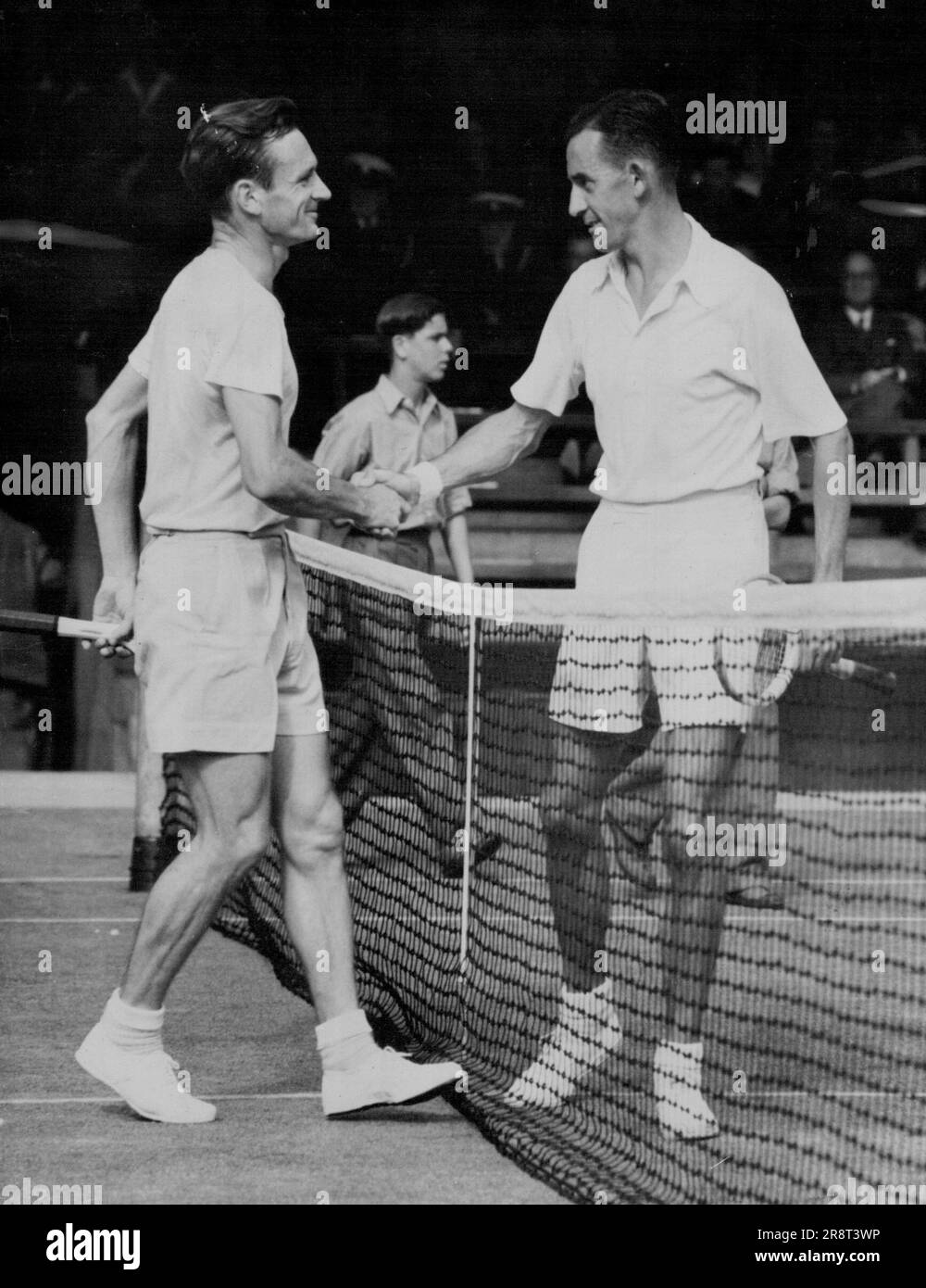 1 court at wimbledon Black and White Stock Photos & Images - Alamy