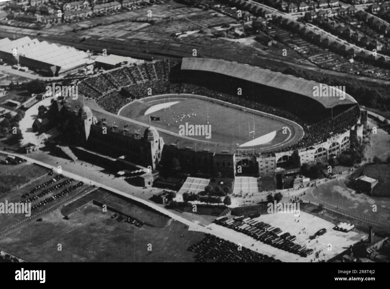Wembley stadium 1947 hi-res stock photography and images - Alamy