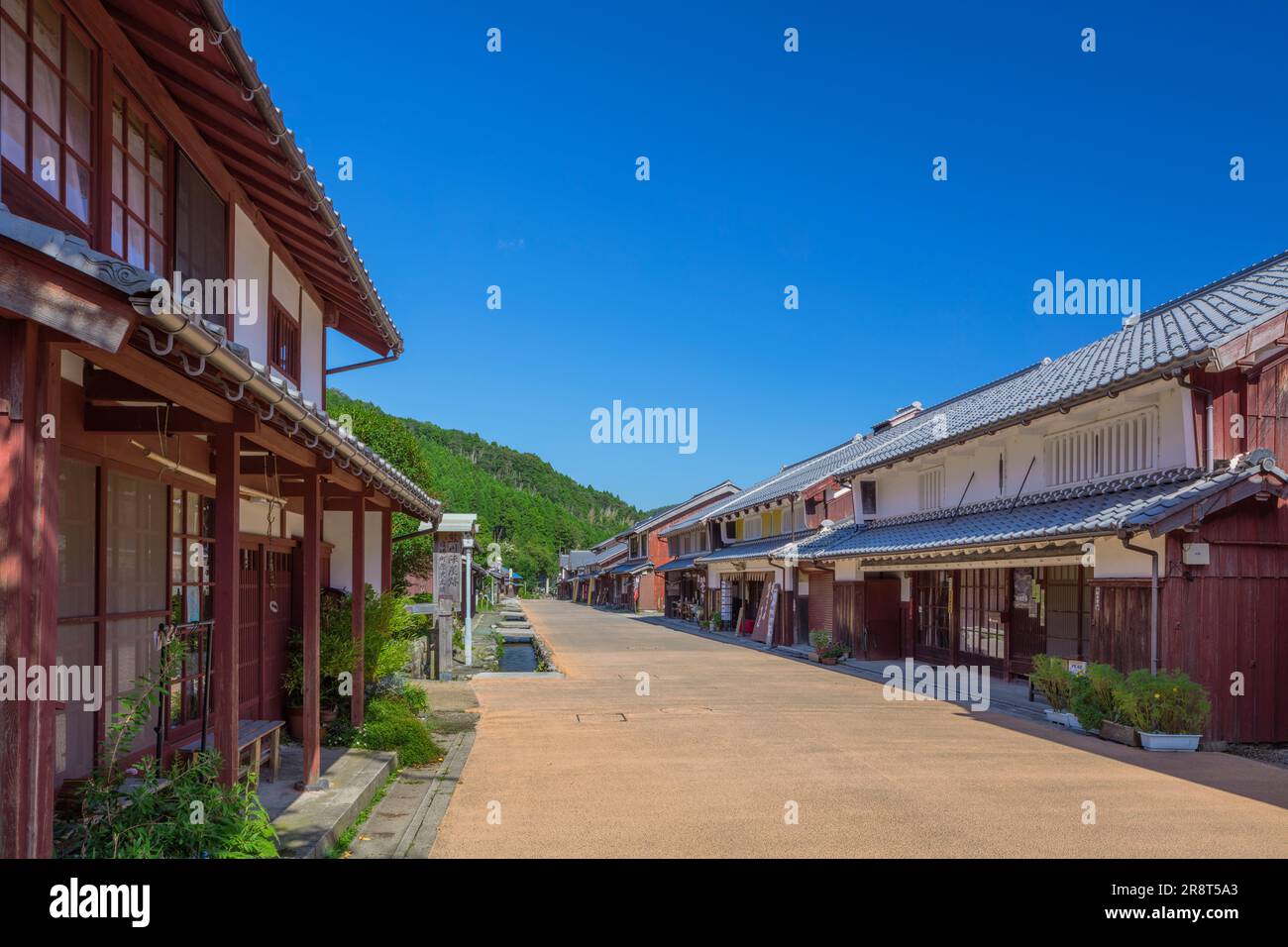 Kumagawa-juku in summer Stock Photo - Alamy