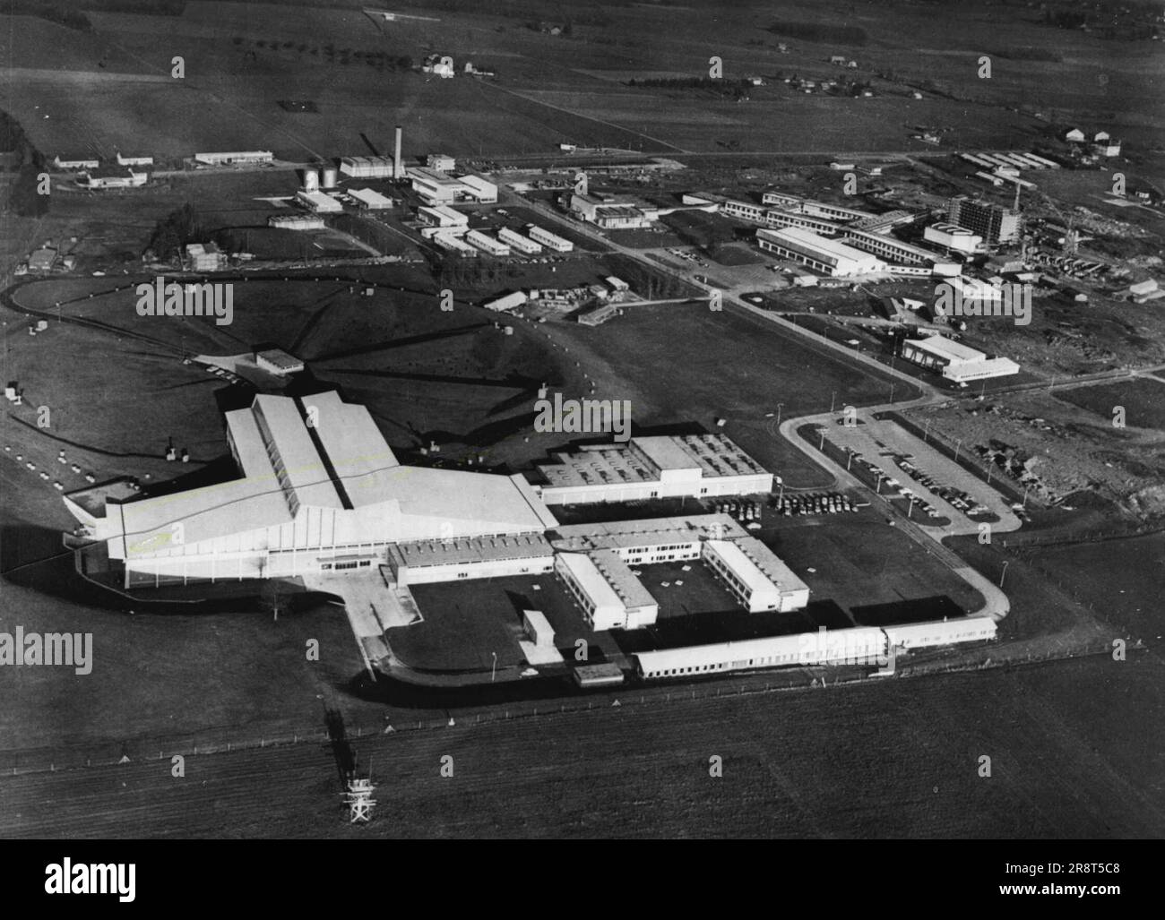 Cern nuclear research laboratories hi-res stock photography and images ...