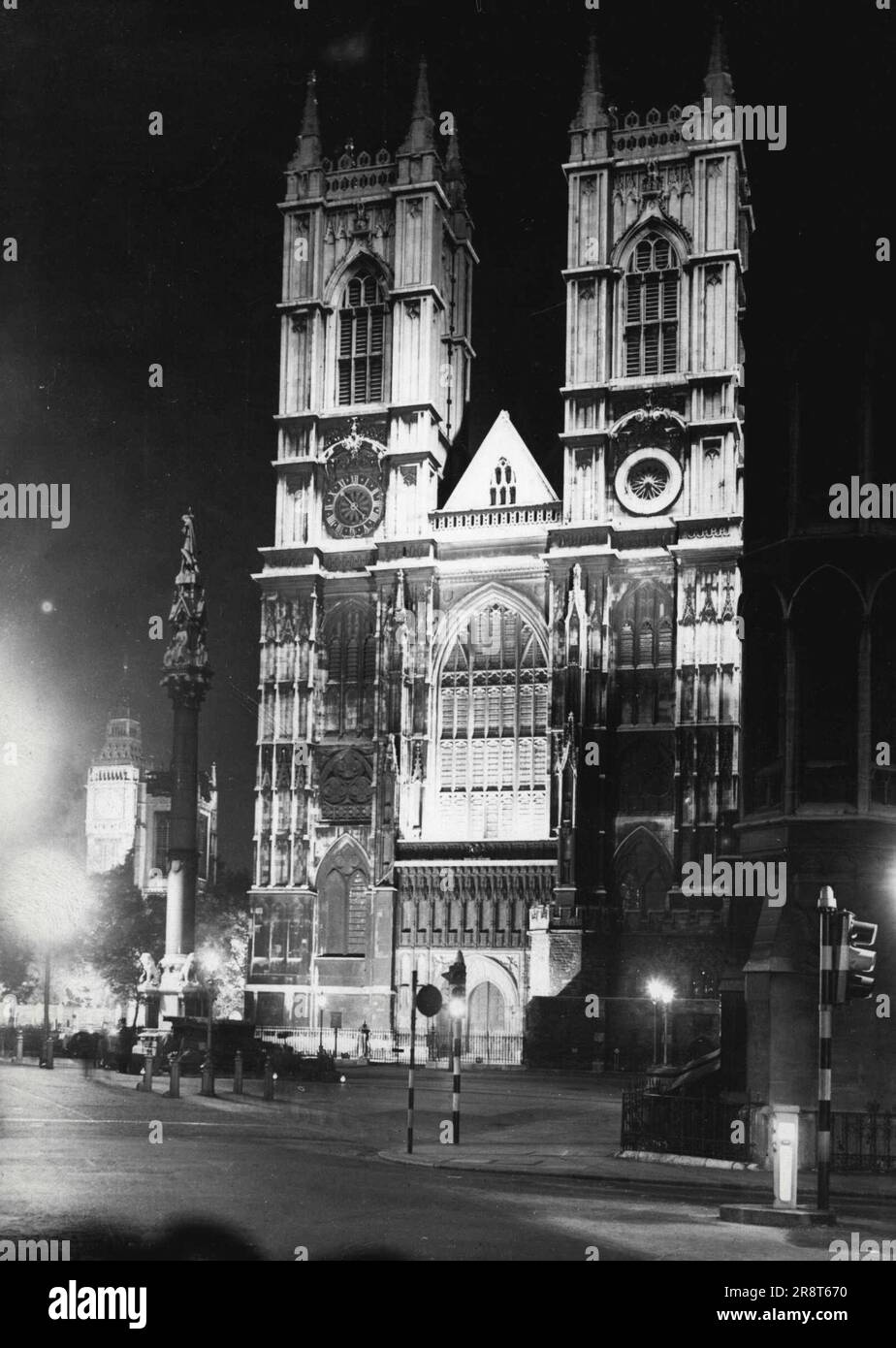 The floodlighting of London's buildings started again this evening ...