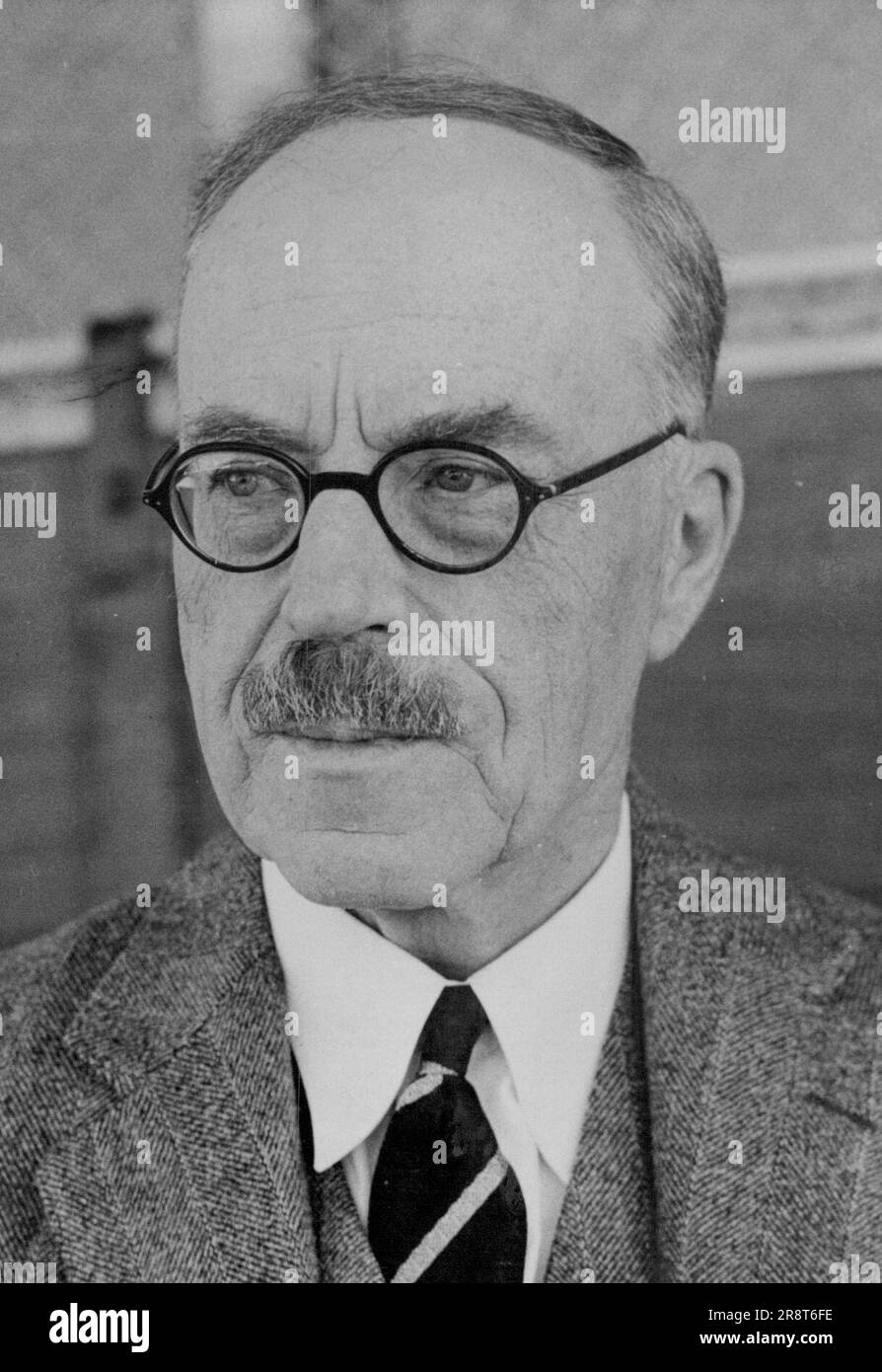Sir henry thomas tizard hi-res stock photography and images - Alamy