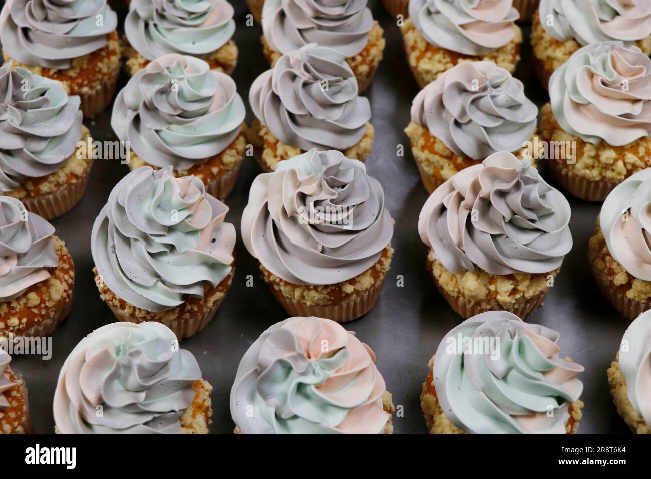 Rainbow cake cupcakes decorated birthday hi-res stock photography and ...