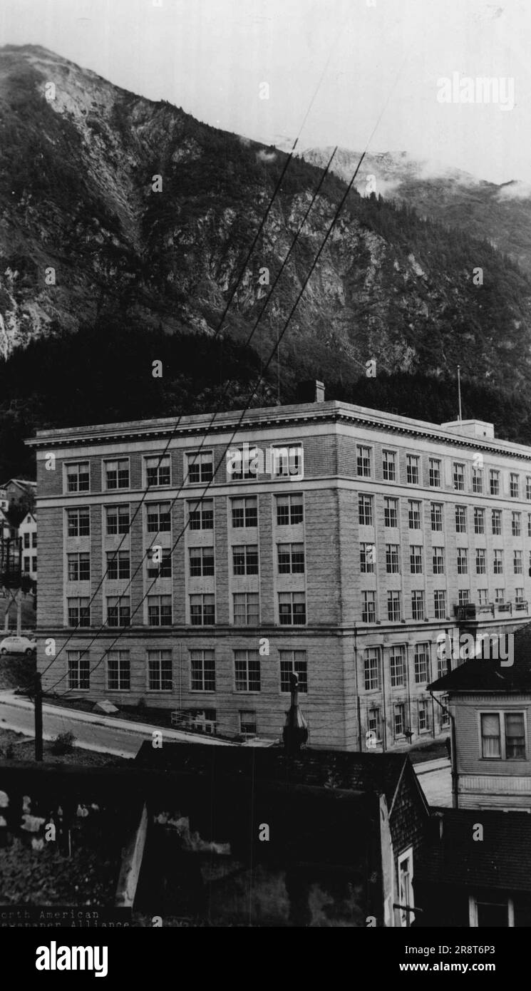 Alaskans in the capital city of Juneau would like to see a gold dome on ...