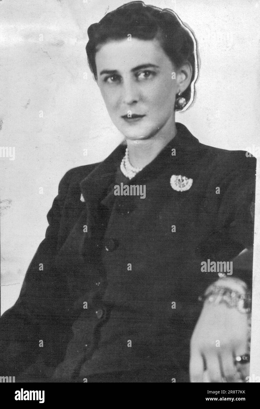 H.R.H. Princess Marina (Duchess Of Kent) - Portraits Prior To 1950 ...