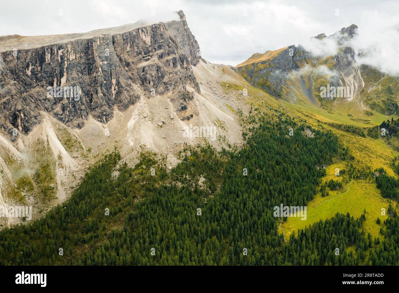 Stunning image of Rocky Dolomite Alps, where the lofty peak disappears ...