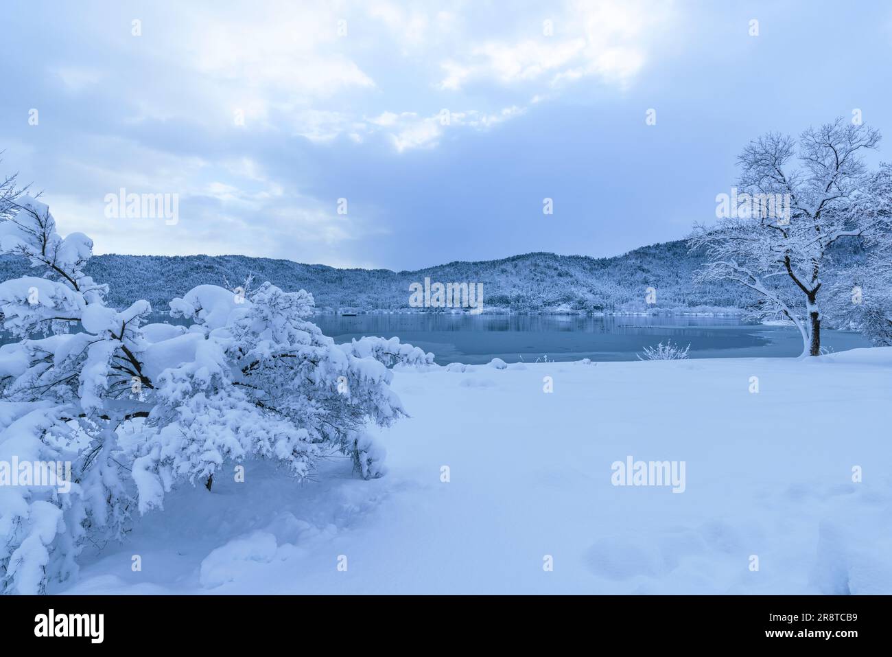 Snowy Lake Yogo Stock Photo - Alamy