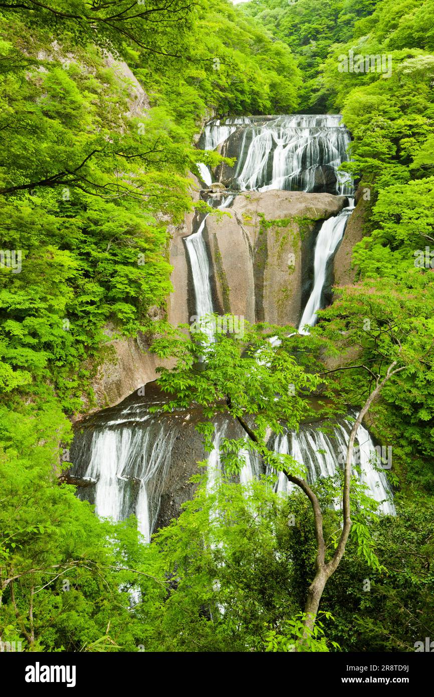 Summer at the falls hi-res stock photography and images - Alamy