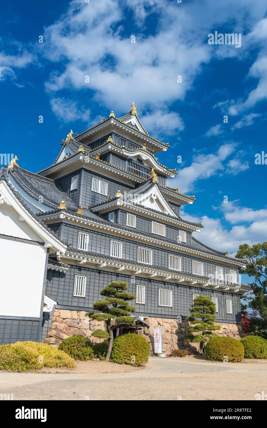 Okayama castle in fine hi-res stock photography and images - Alamy
