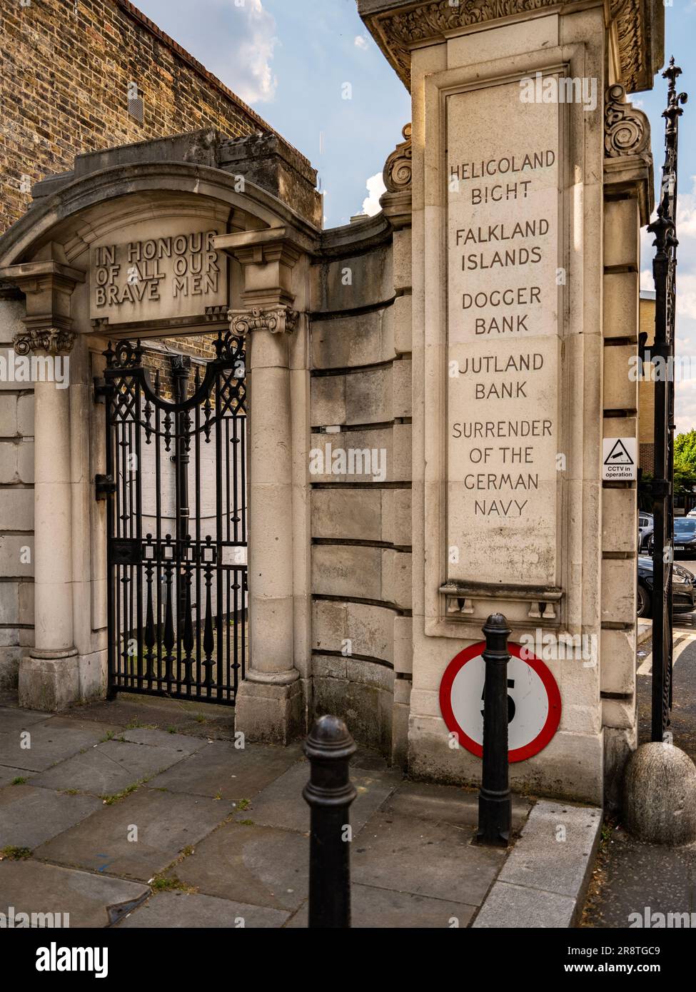 The Oswald Stoll Foundation buildings; a large housing charity for ...