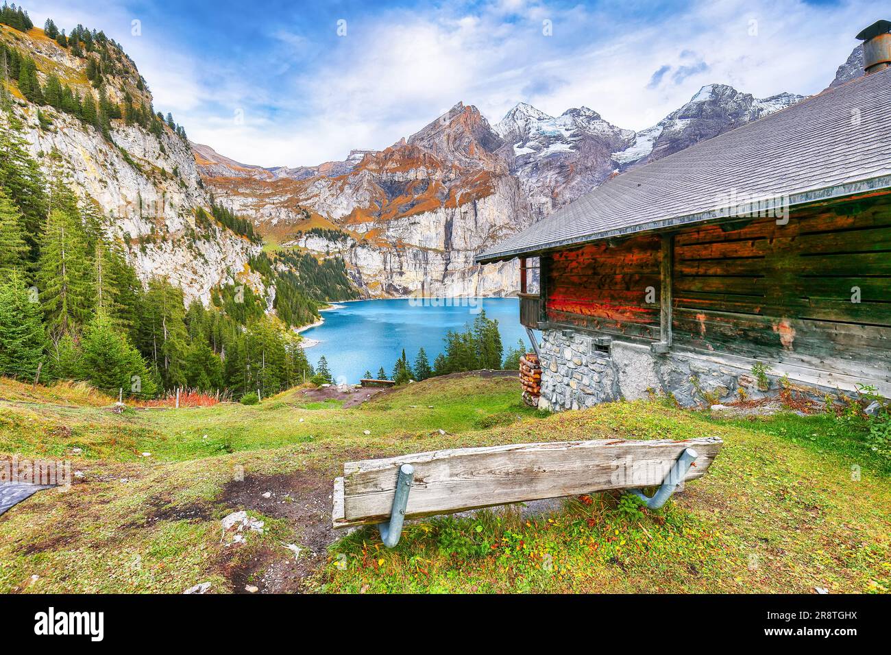 Fabulous autumn view of Oeschinensee Lake. Scene of Swiss Alps with ...
