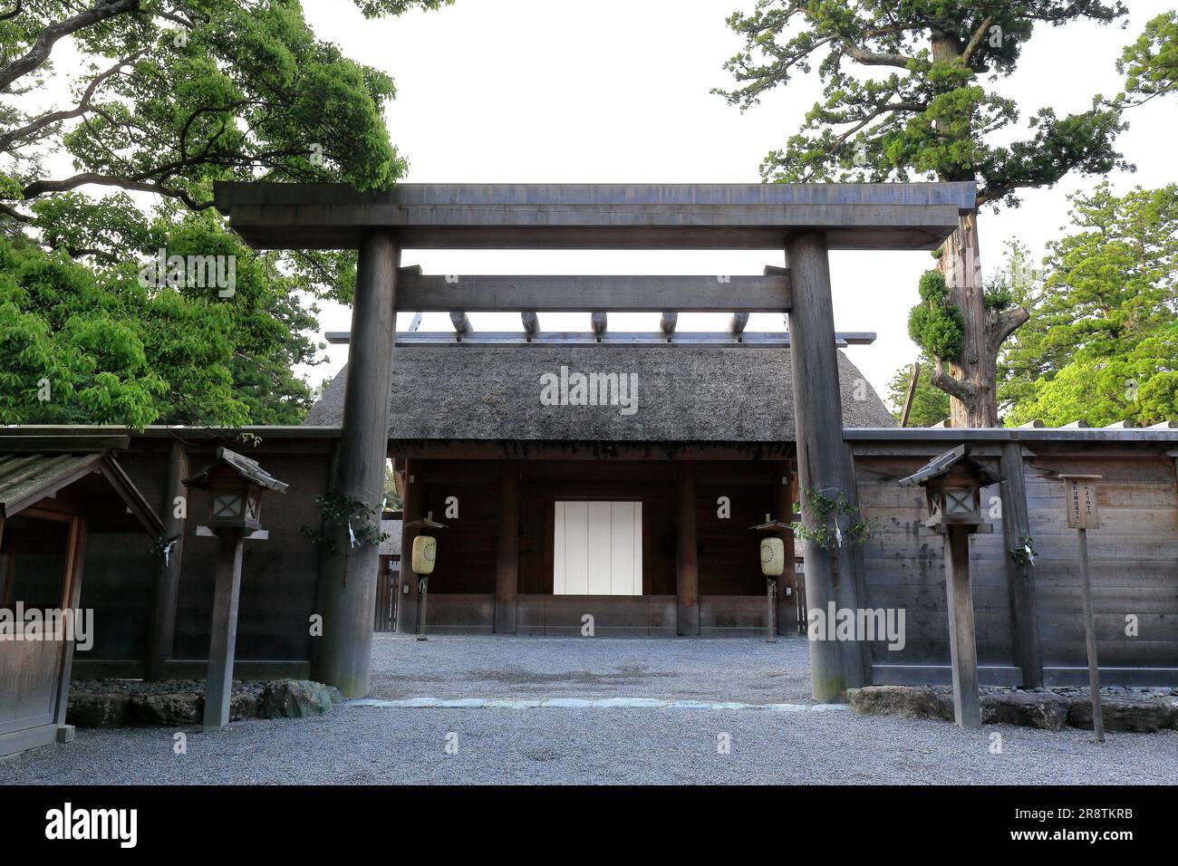 Ise jingu outer shrine hi-res stock photography and images - Alamy