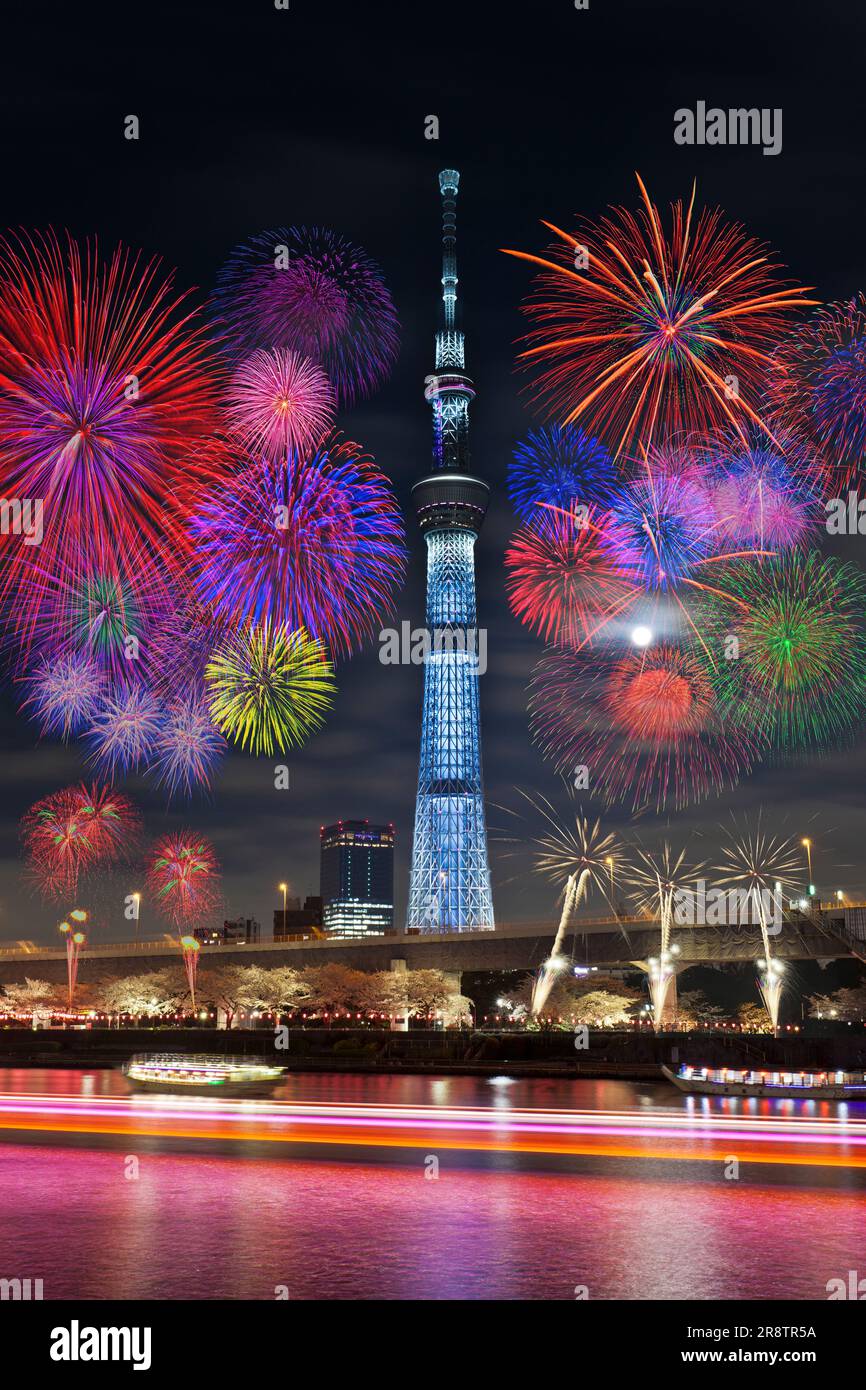 Sumidagawa fireworks hi-res stock photography and images - Alamy
