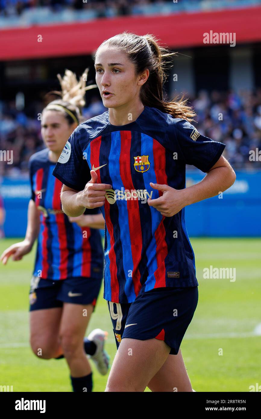 BARCELONA - APR 15: Bruna Vilamala in action during the Primera ...
