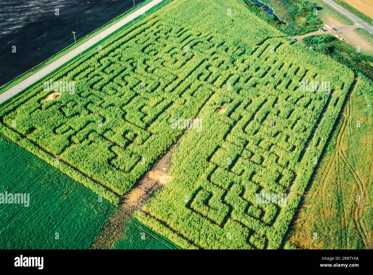 Corn maze aerial hi-res stock photography and images - Alamy