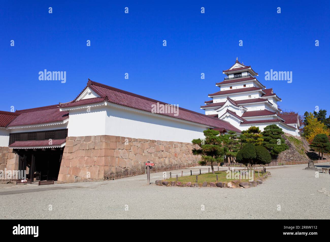 Tsuruga and autumn hi-res stock photography and images - Alamy
