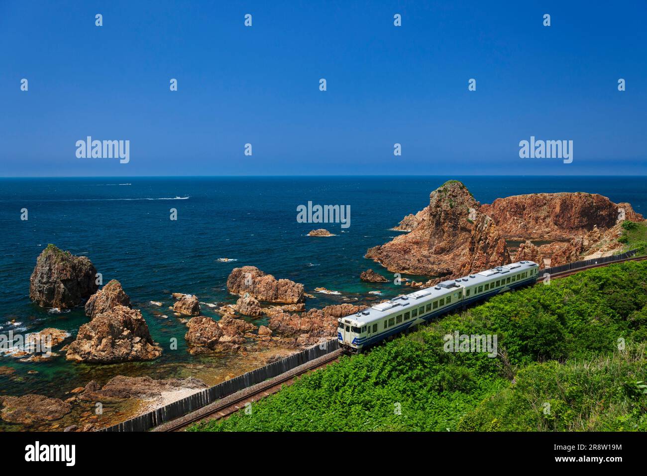Japan gono train hi-res stock photography and images - Alamy