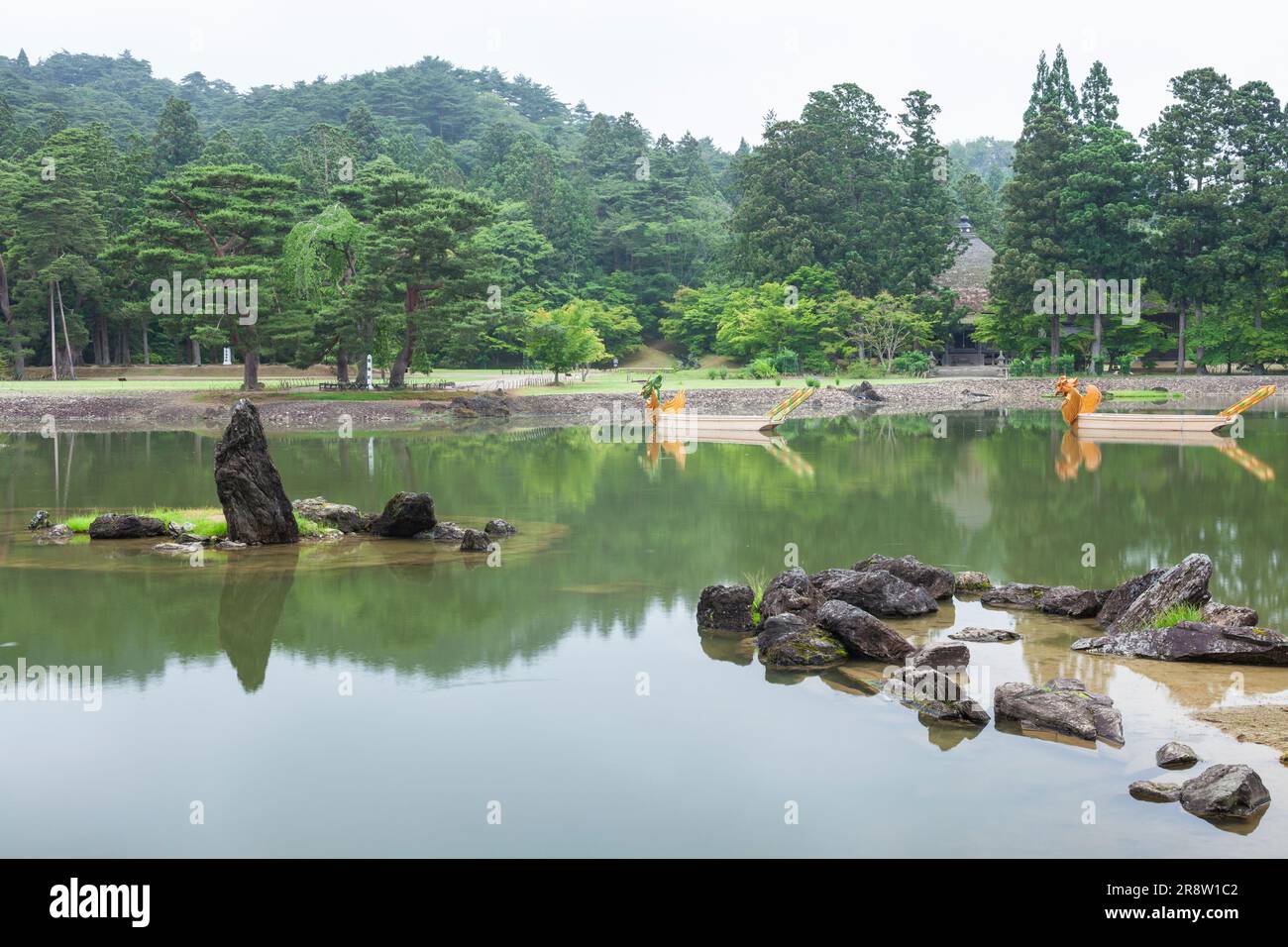 Pure Land Garden at Motsu-ji Temple Stock Photo - Alamy
