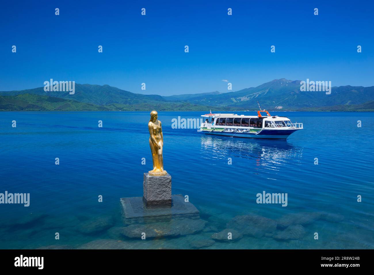 The statue of tatsuko hi-res stock photography and images - Alamy