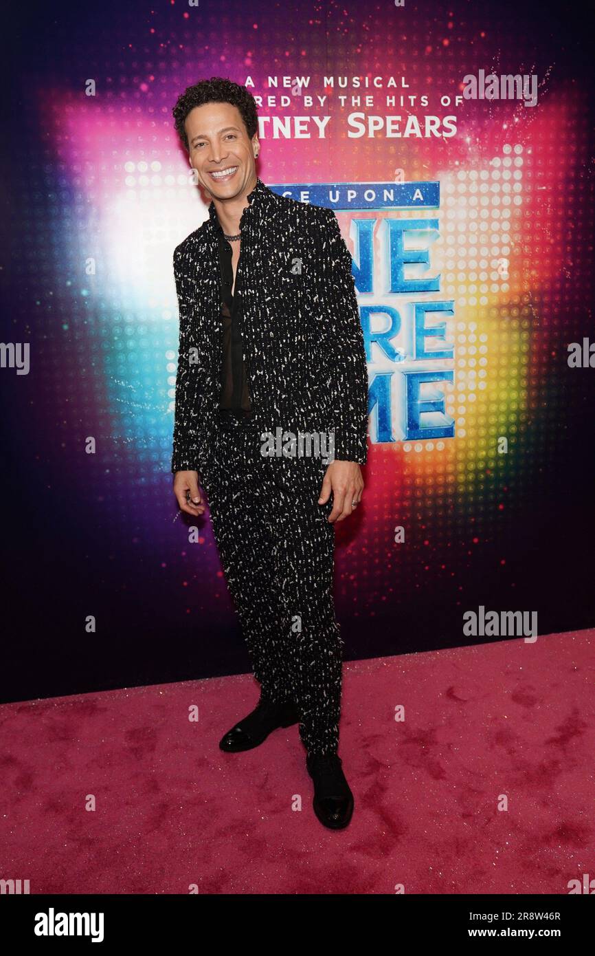 Justin Guarini Broadway