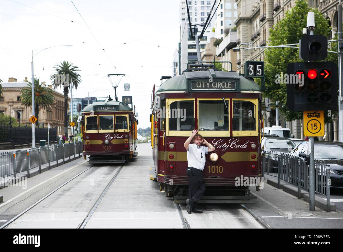 Iconic melbourne trams hi-res stock photography and images - Alamy