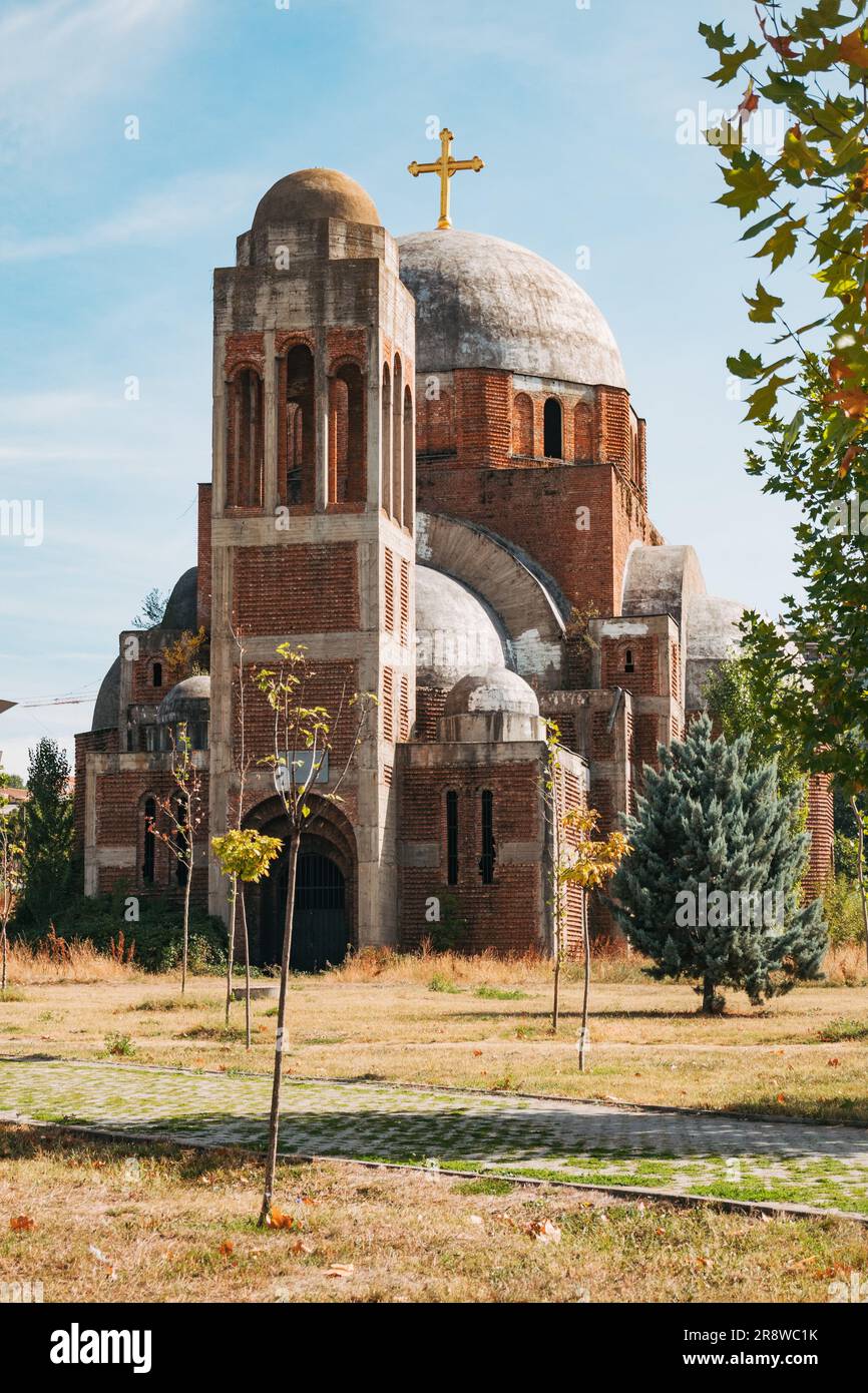 Serbian orthodox church of saviour hi-res stock photography and images - Alamy