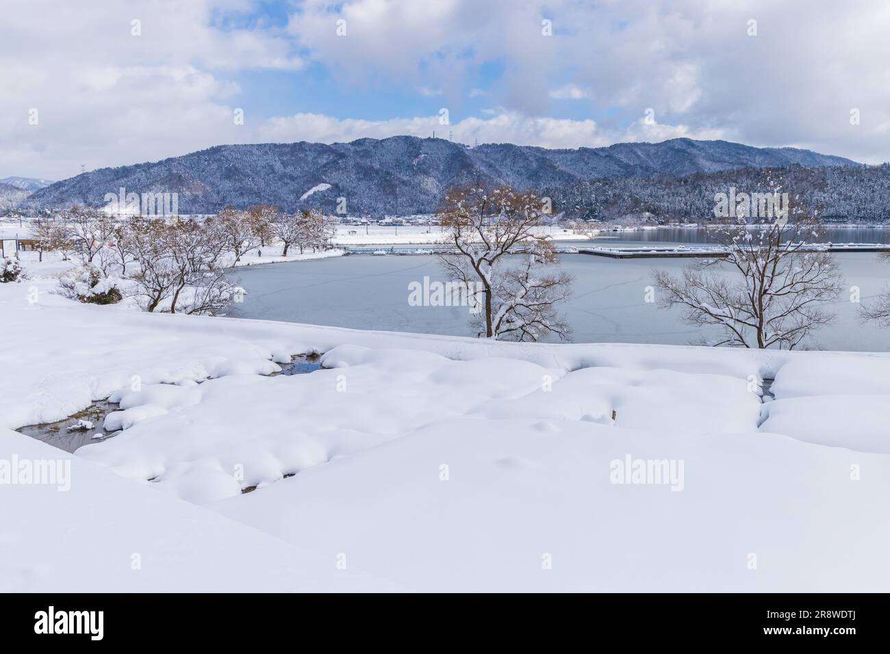 Snowy Lake Yogo Stock Photo - Alamy
