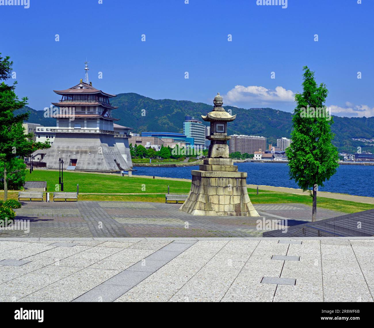 Lake biwa culture center hi-res stock photography and images - Alamy