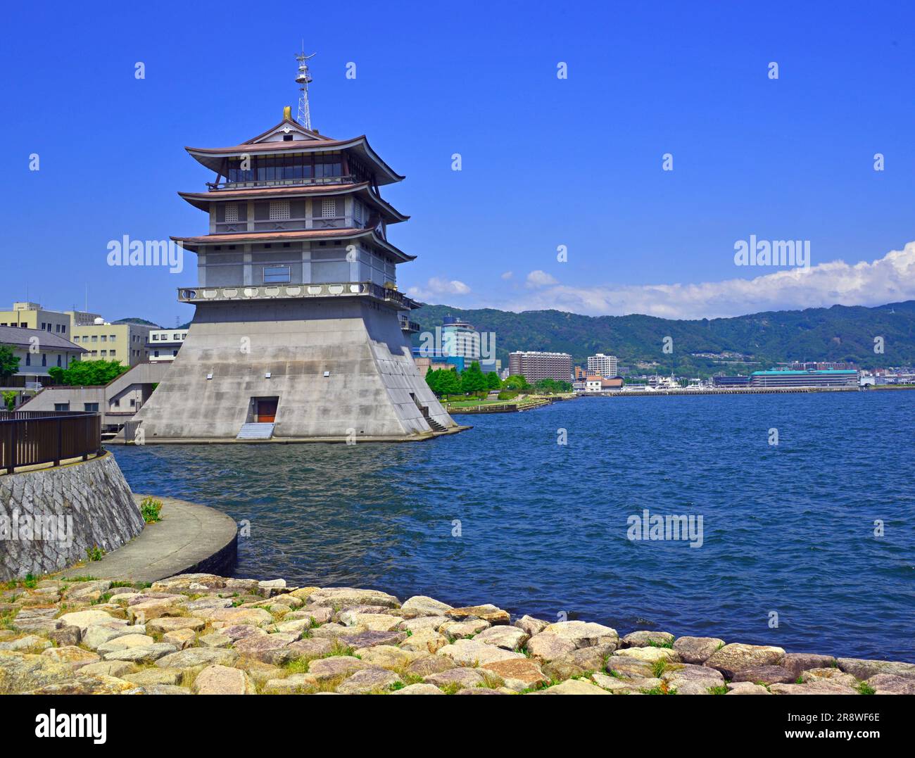 Lake biwa culture center hi-res stock photography and images - Alamy