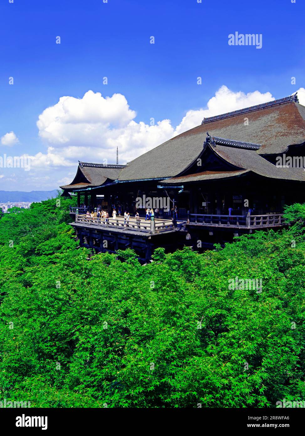 Deck at kiyomizu temple hi-res stock photography and images - Alamy