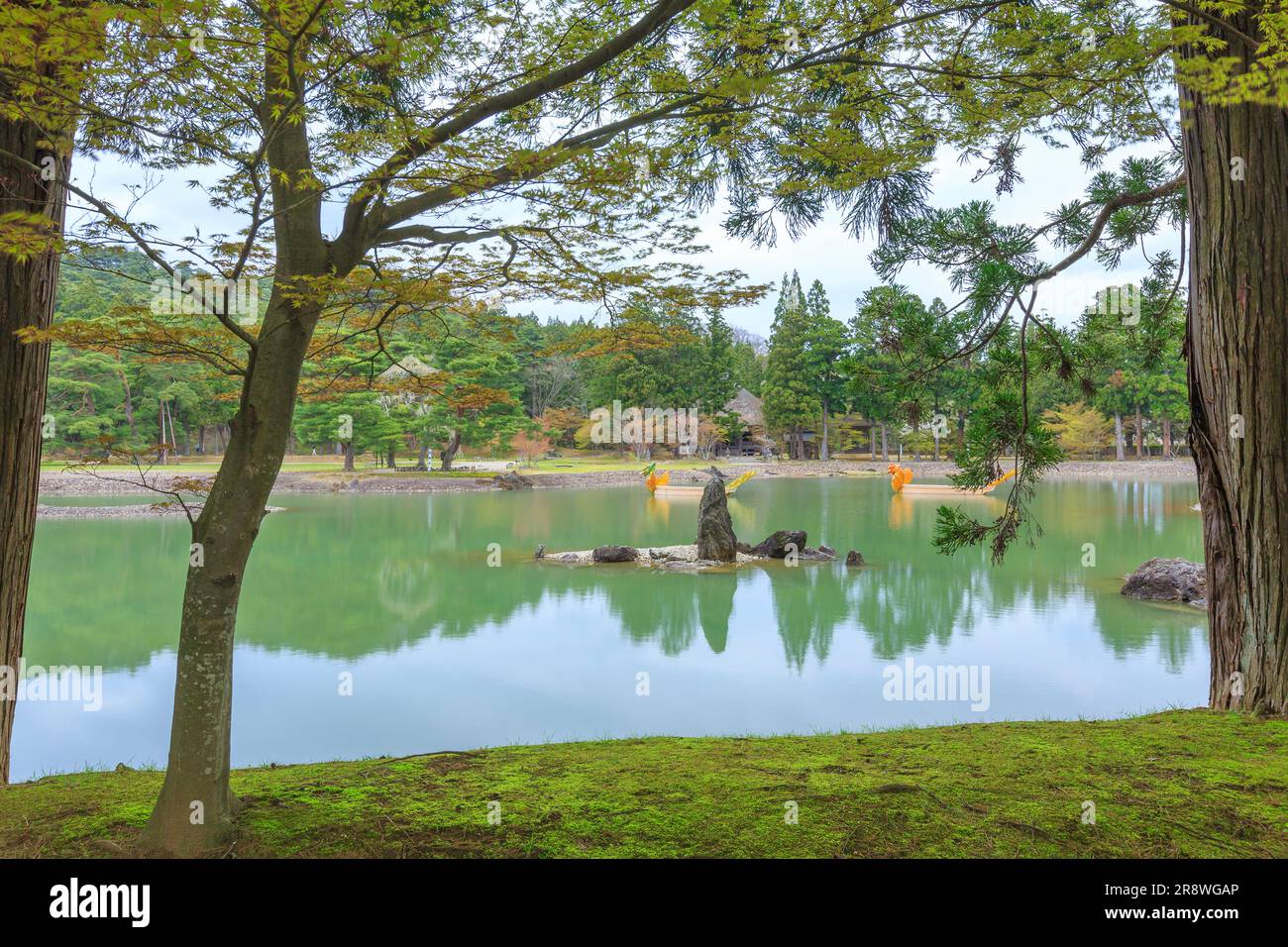 Pure land temple hi-res stock photography and images - Alamy