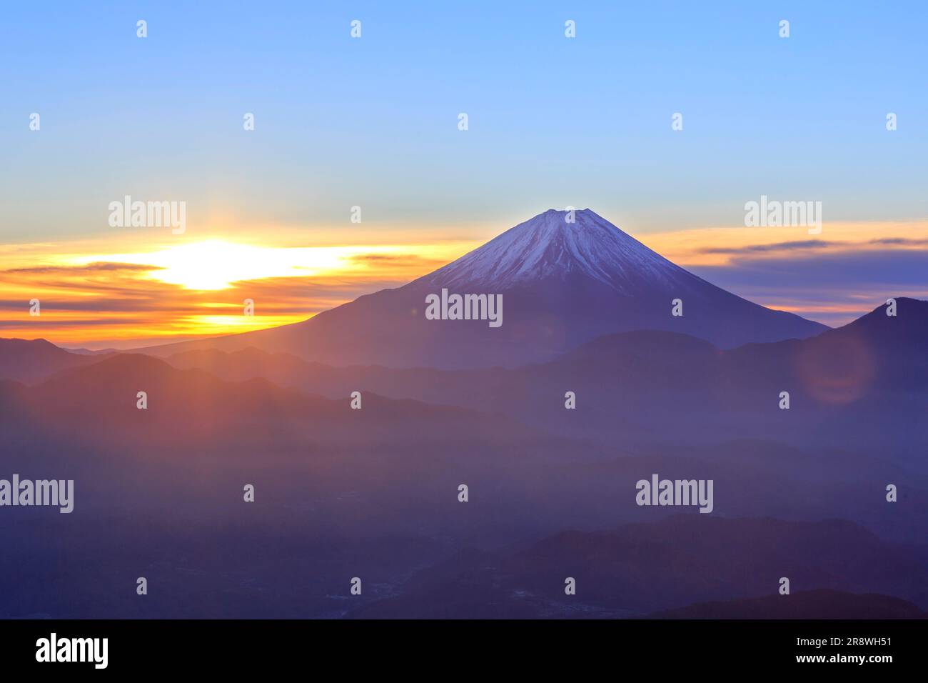 Sunrise at the Mount Fuji Stock Photo - Alamy