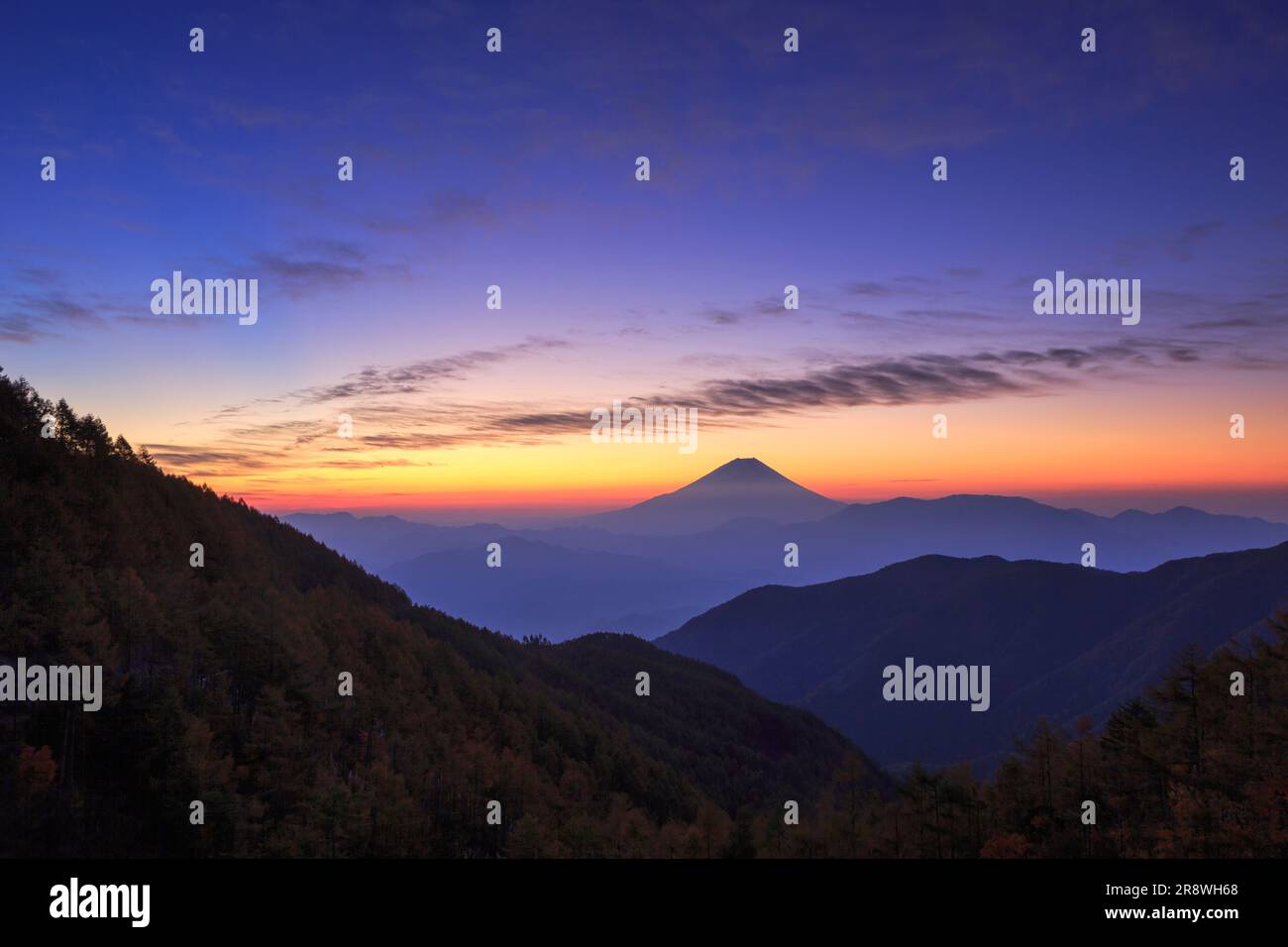 Mt Fuji Sunrise Stock Photo - Alamy