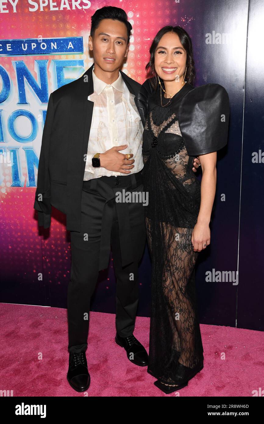 Keone and mari hi-res stock photography and images - Alamy