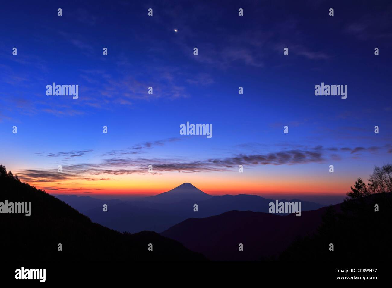 Mt Fuji Sunrise Stock Photo - Alamy
