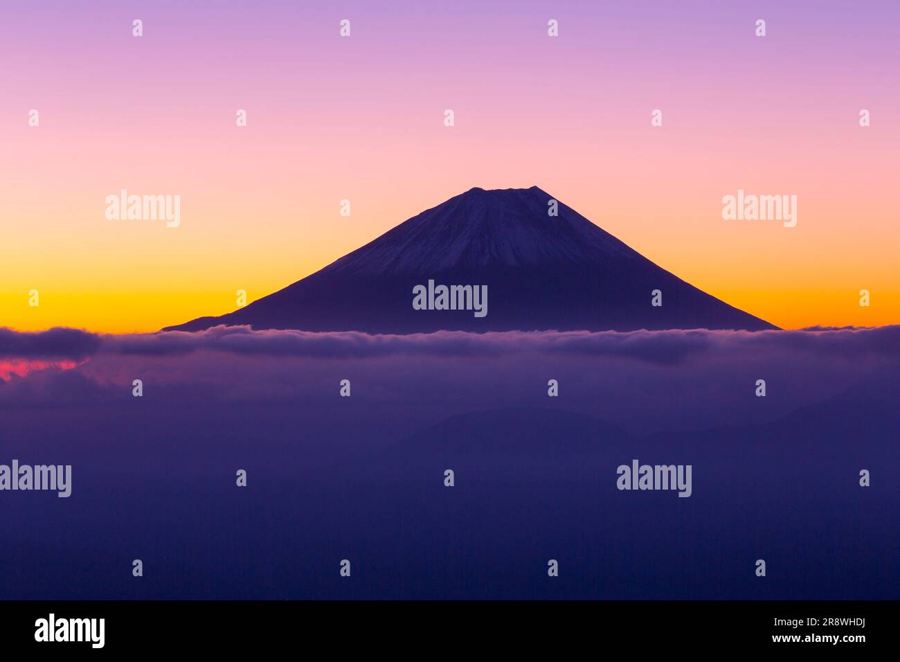 Mt Fuji Sunrise Stock Photo - Alamy